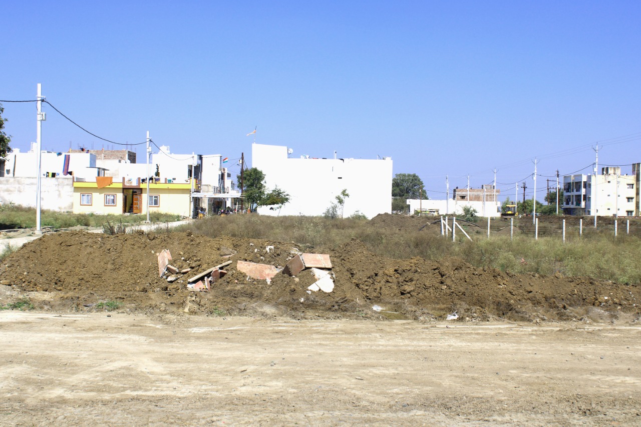 Residential Plot in Dhanlaxmi Colony - Indore.